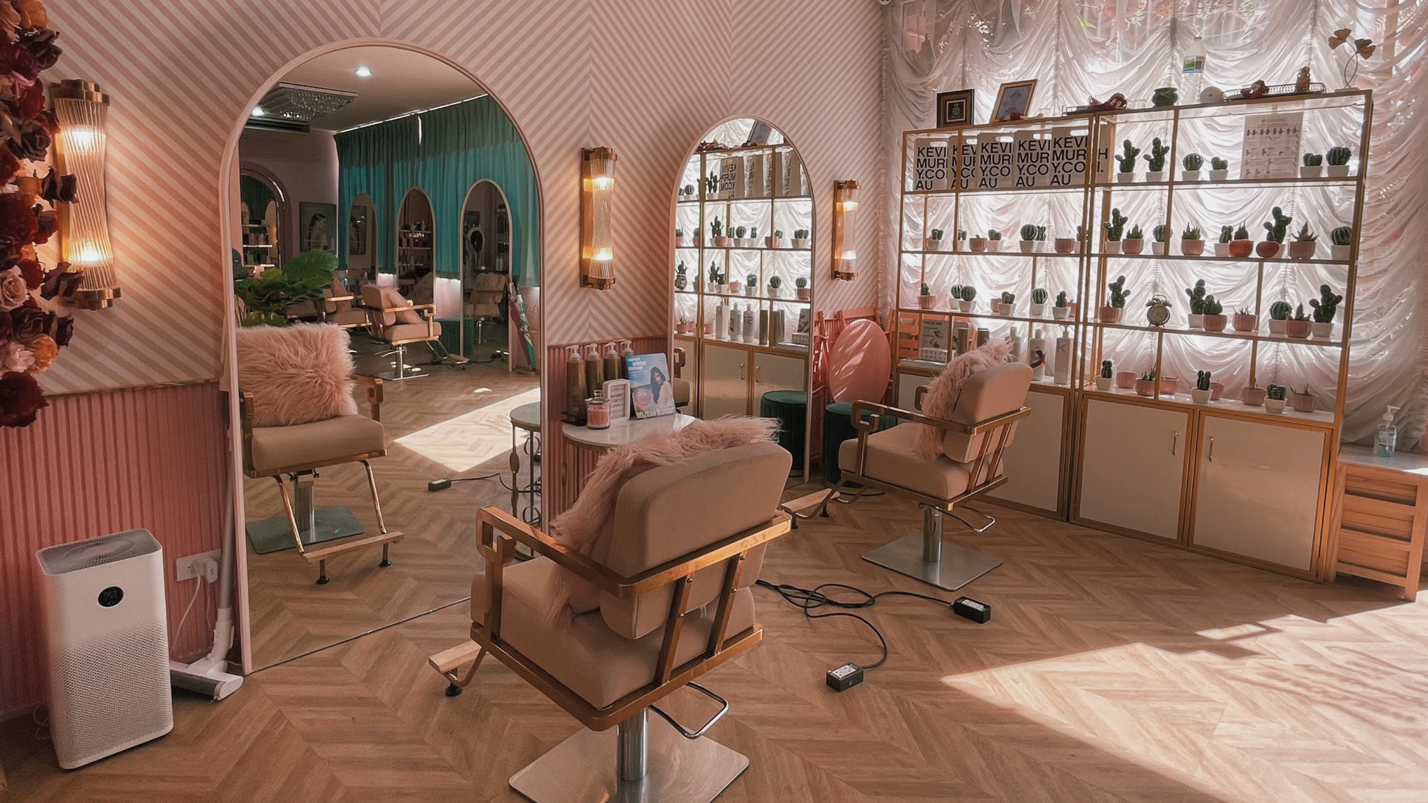 Pixie Beauty Salon and Cafe - พาเพื่อนสาวไปทำผม กินขนมจิบชายามบ่าย